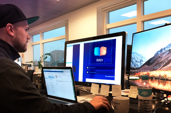 Embedded User Interface Development - Mjølner